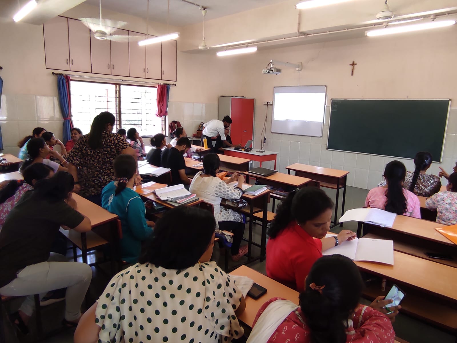 TEACHER’S TRAINING BY EXCEL CONSULTANTS – CJM International